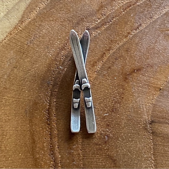 James Avery | Jewelry | Retired James Avery Ski Charm Sterling Silver ...